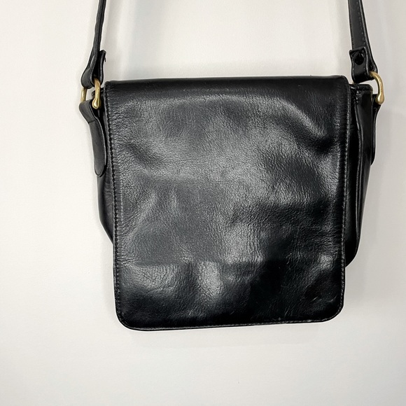 Perlina | Bags | Perlina Leather Vintage Crossbody Bag | Poshmark